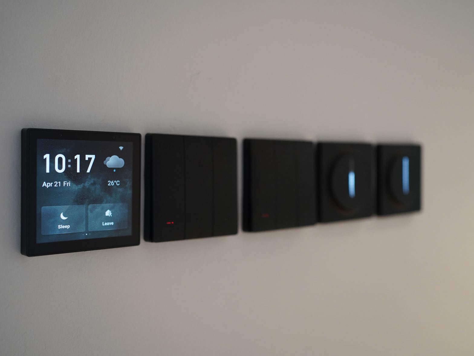 Best Smart Switch Singapore (Brands, Buying Guide & Installation) - Koble